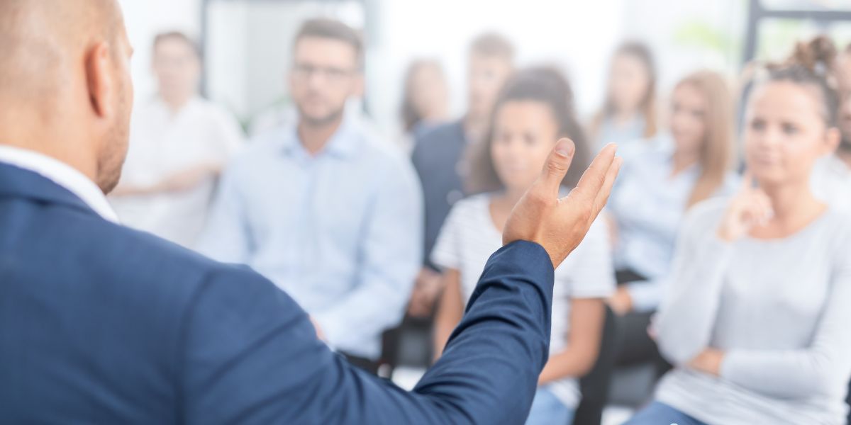 Líder coach: o que é, como atua e por que esse modelo transforma ...